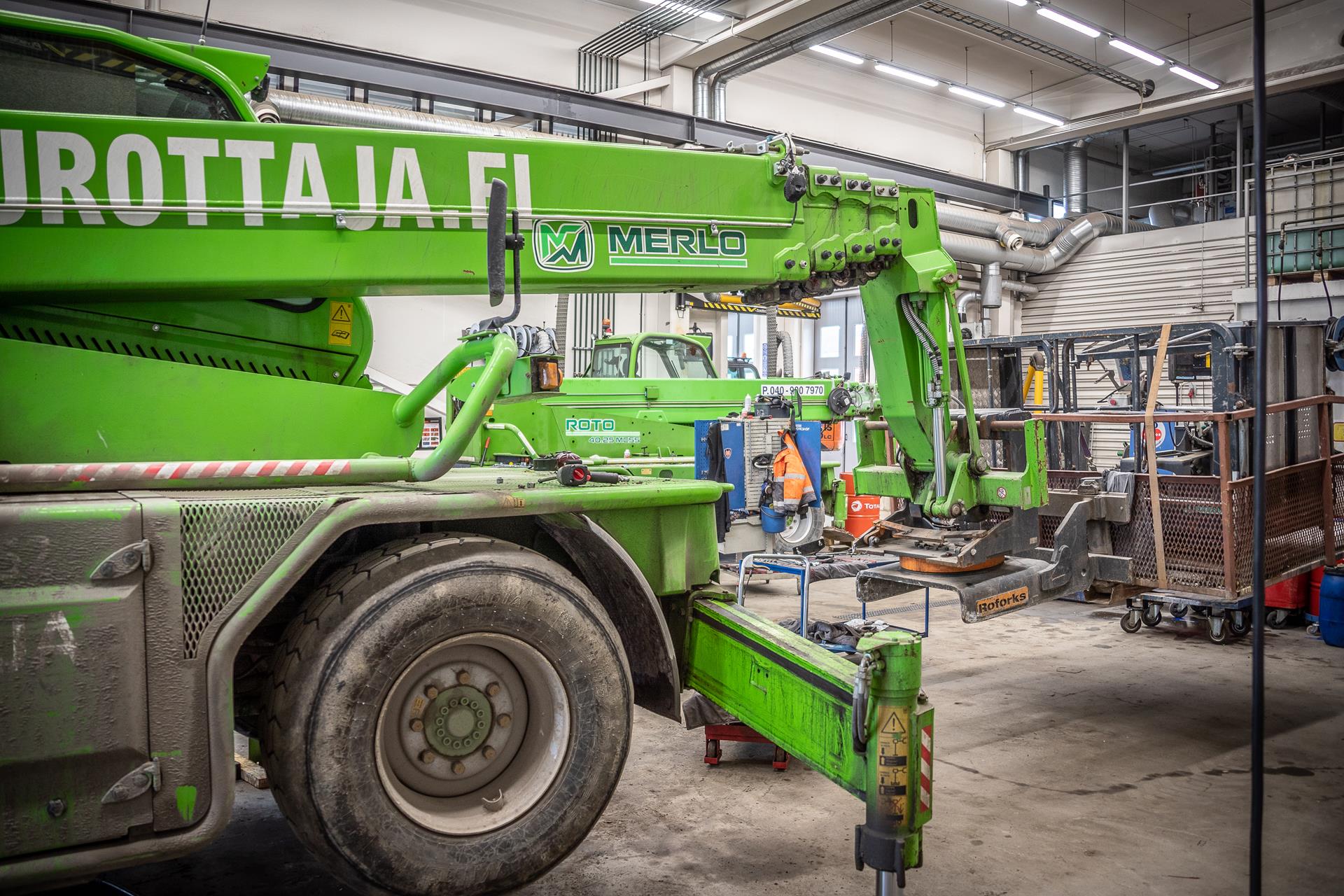 M&M Sundholmille Merlo ROTO 70.28 S PLUS